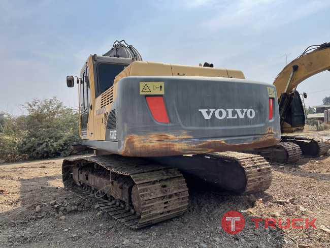 ขาย 875000 บาท VOLVO EC210B PRIME ปี 2012
