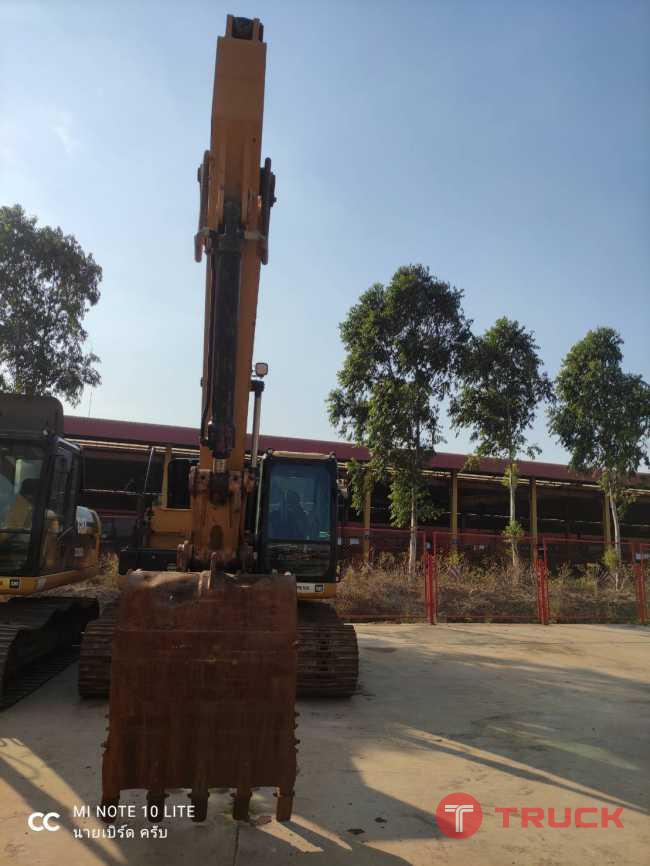 ขายรถขุด Cat 320D2 GC มือสอง พร้อมใช้งาน