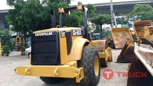CATERPILLAR รุ่น CS 563 D